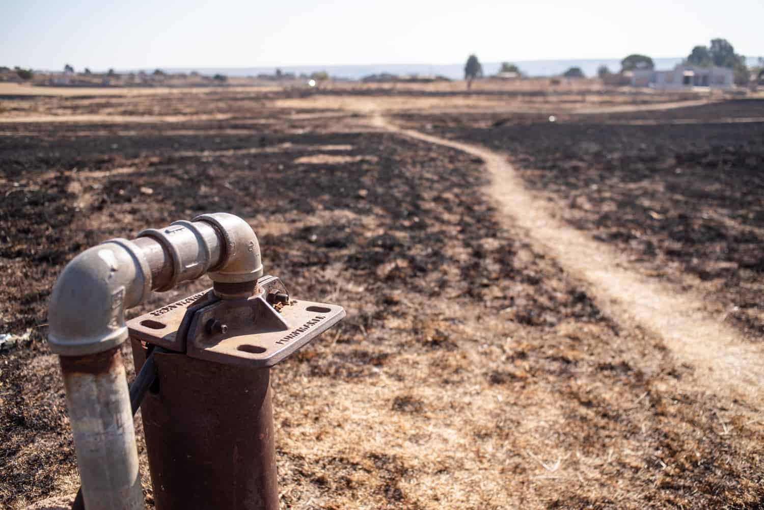 Pics: Limpopo village where the ground is on fire - The Daily Mirror